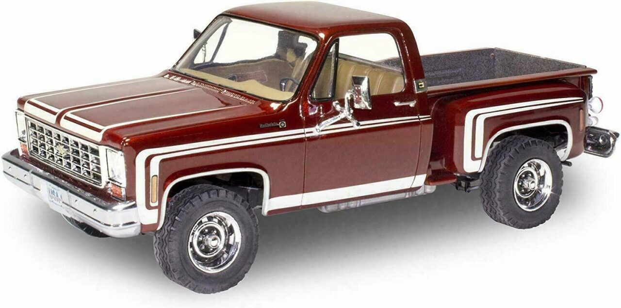Revell 14486 `76 Chevy Sports Stepside Pickup 4x4 – Rennzentrum ...